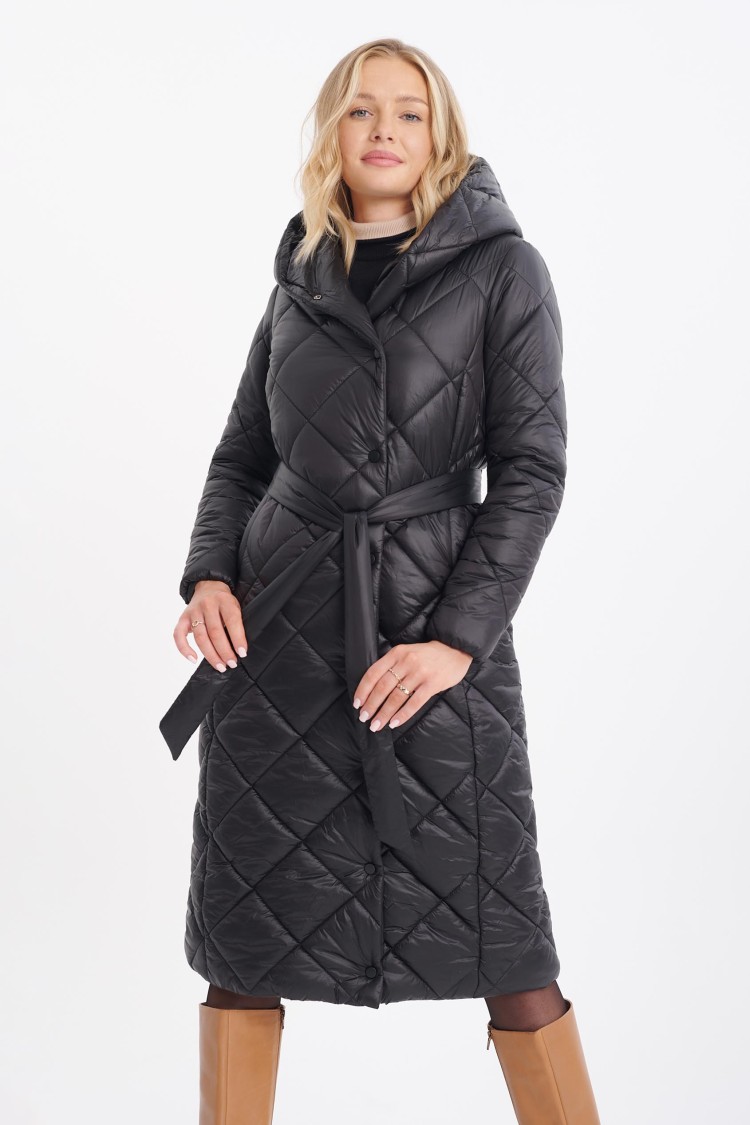 Pikowany płaszcz z kapturem